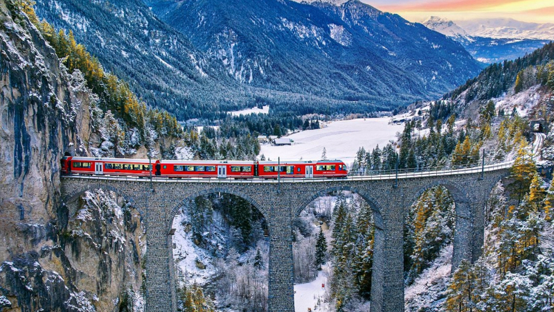 Whiskey & Babes - All Things Awesome